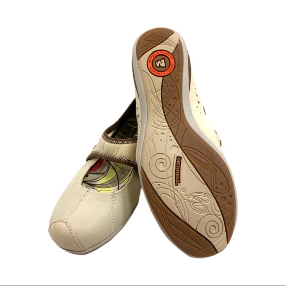 Merrell | Shoes | Merrell Pli Beige Leather Mary Jane Active Flats ...